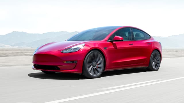 Compact Sedans in Canada 2026 — Top Compact Sedans, Reviews & Buying Guide